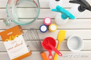 DIY Spray Chalk - Craft Create Cook